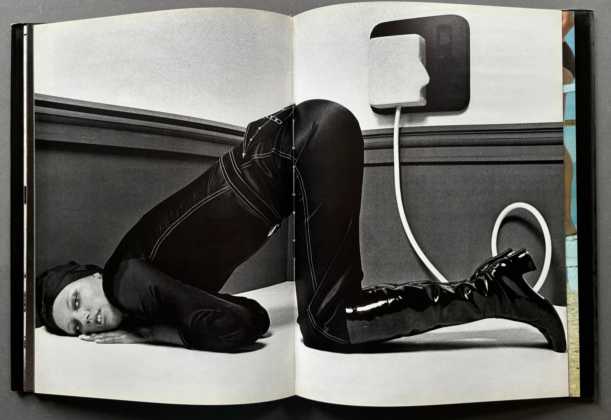 Buy World Without Men by Helmut Newton Online – Setanta Books