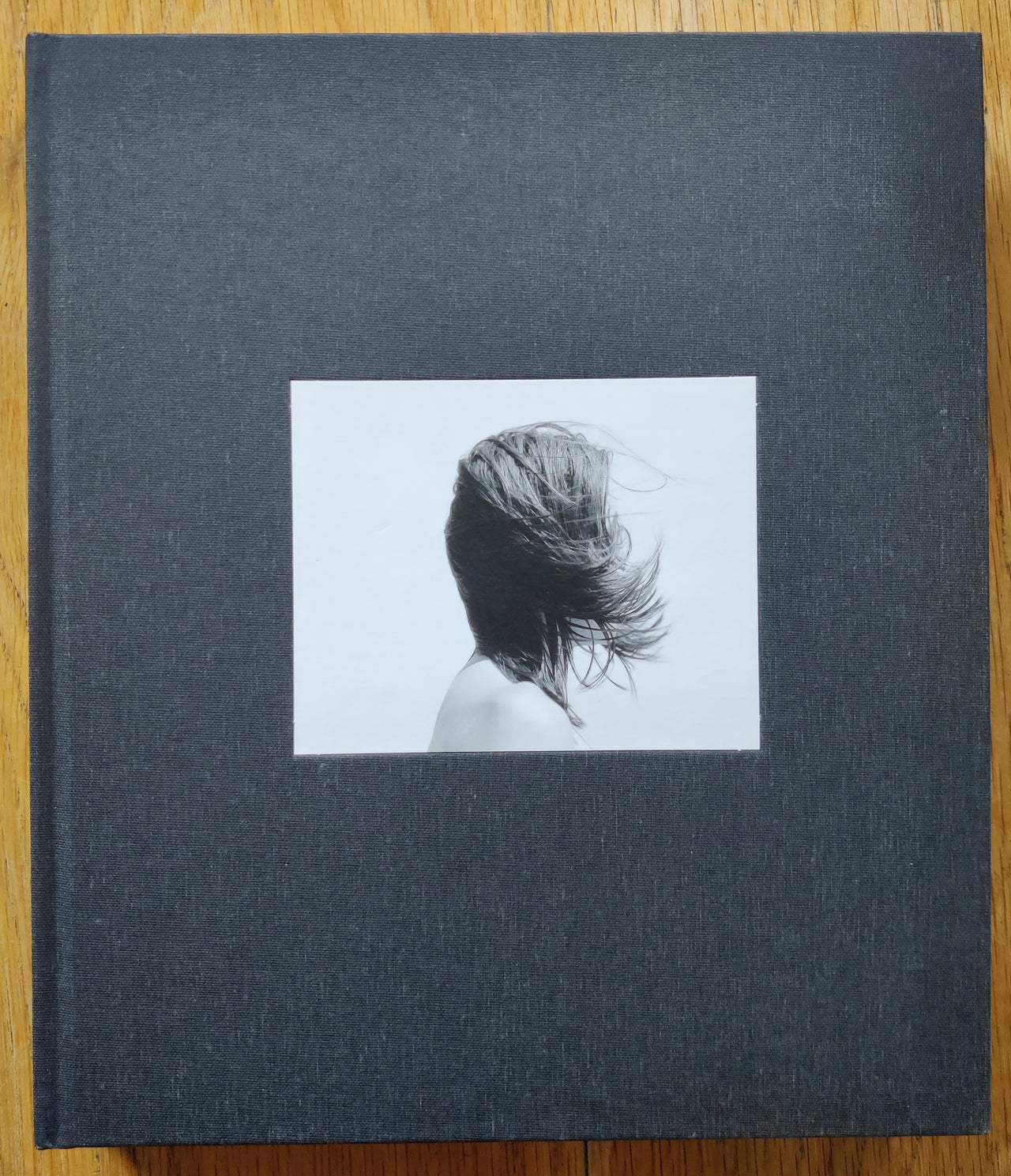 Buy Tom Sandberg: Photographs by Tom Sandberg Online – Setanta Books